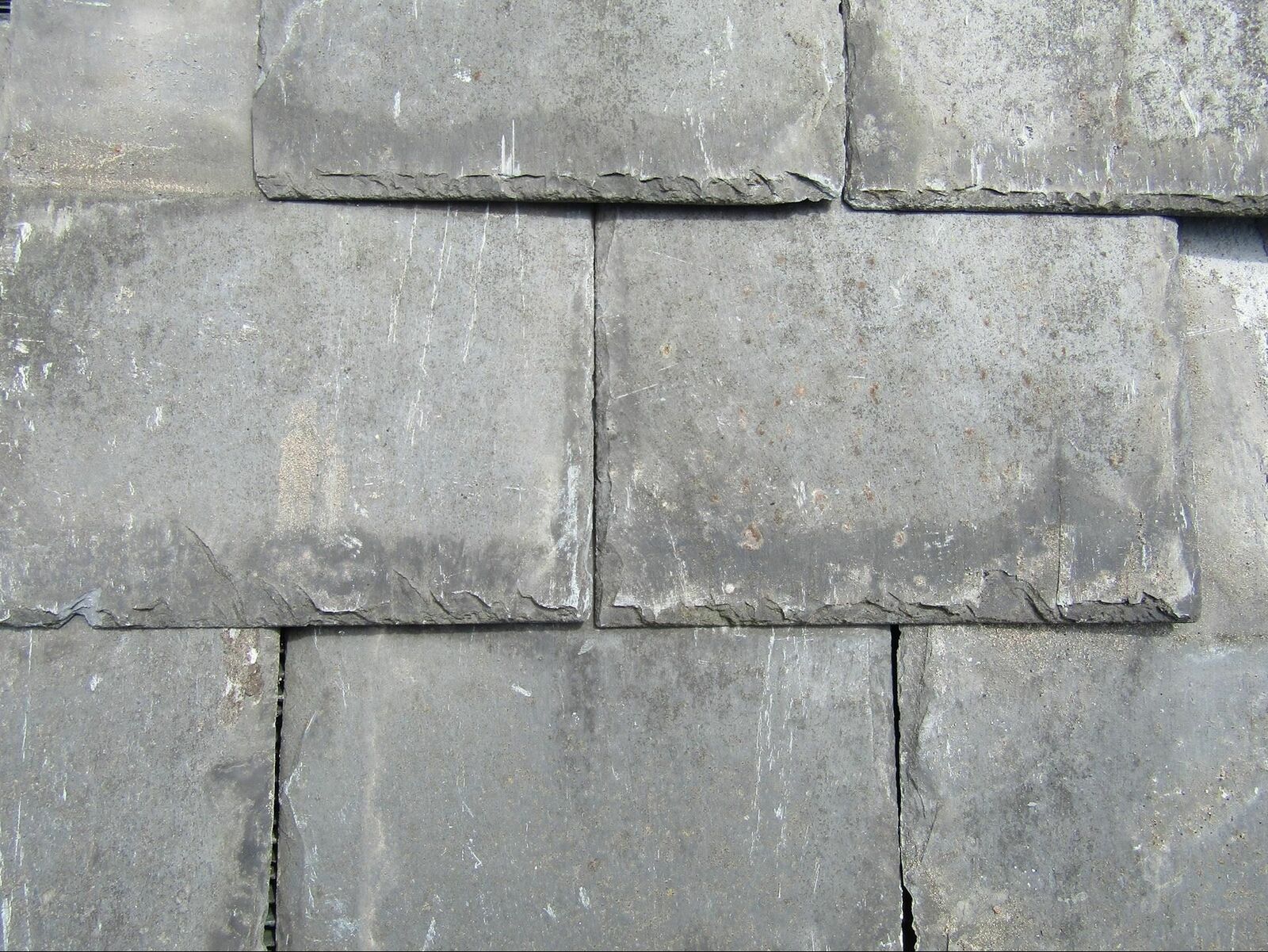 Reclaimed 16" x 9" Welsh Grey Roofing Slate (per 100) - Roofing and ...