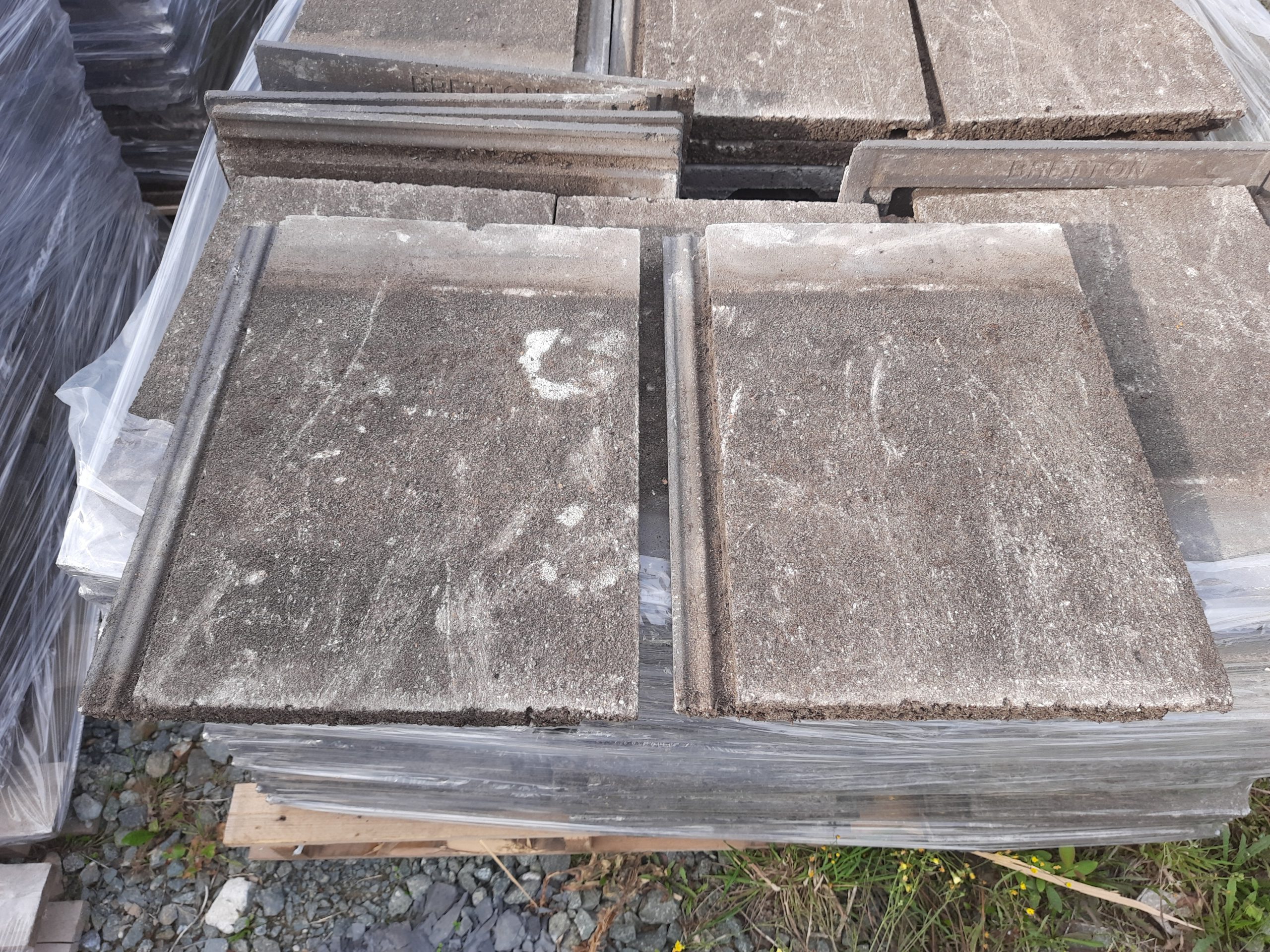 Batch of Reclaimed Weatherwell Bretton (Modern Type Pan Tile) Roof ...