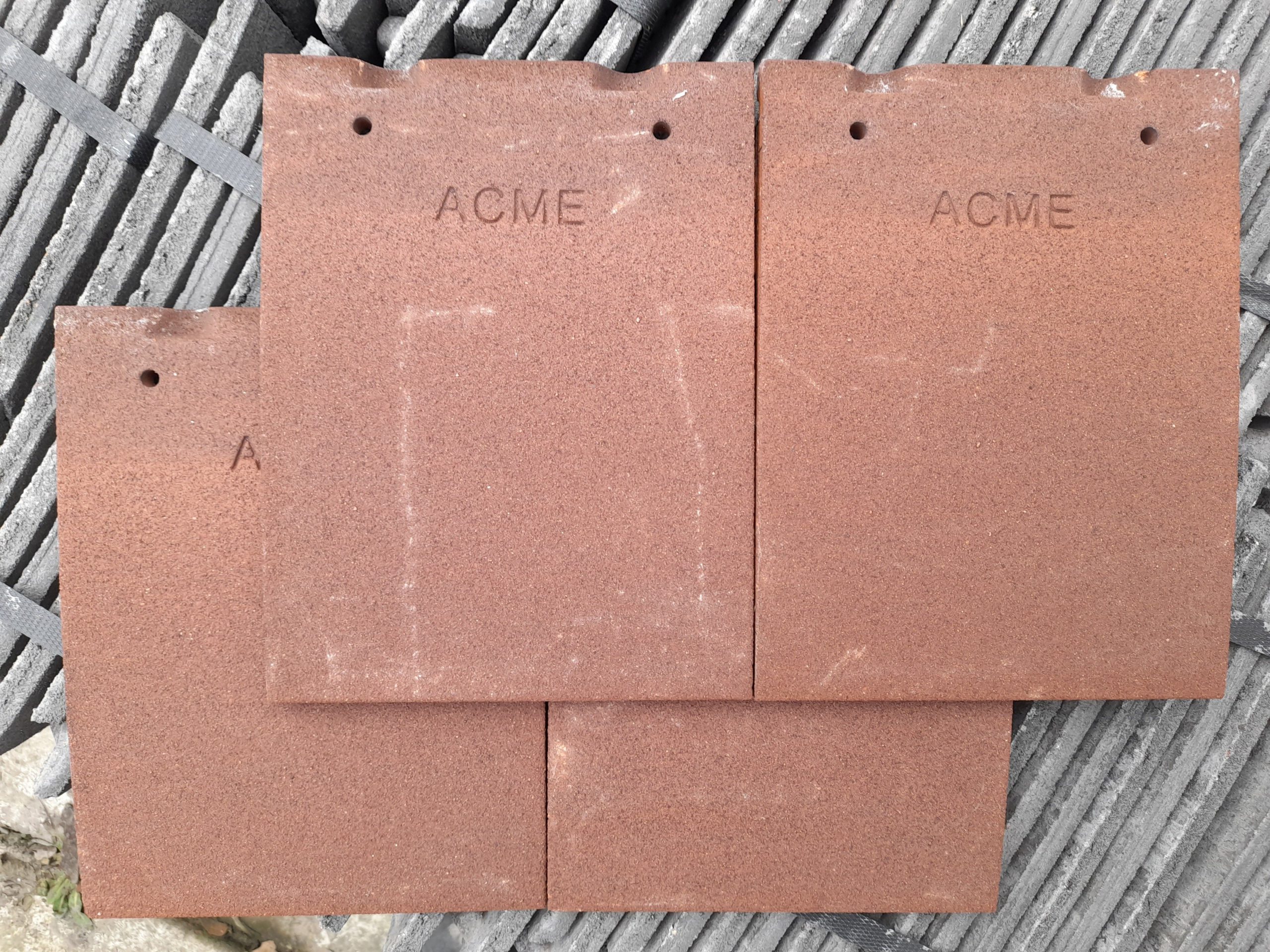 Marley Eternit New Acme Clay Eave Roof Tiles Brown Sandfaced Per 100 ...