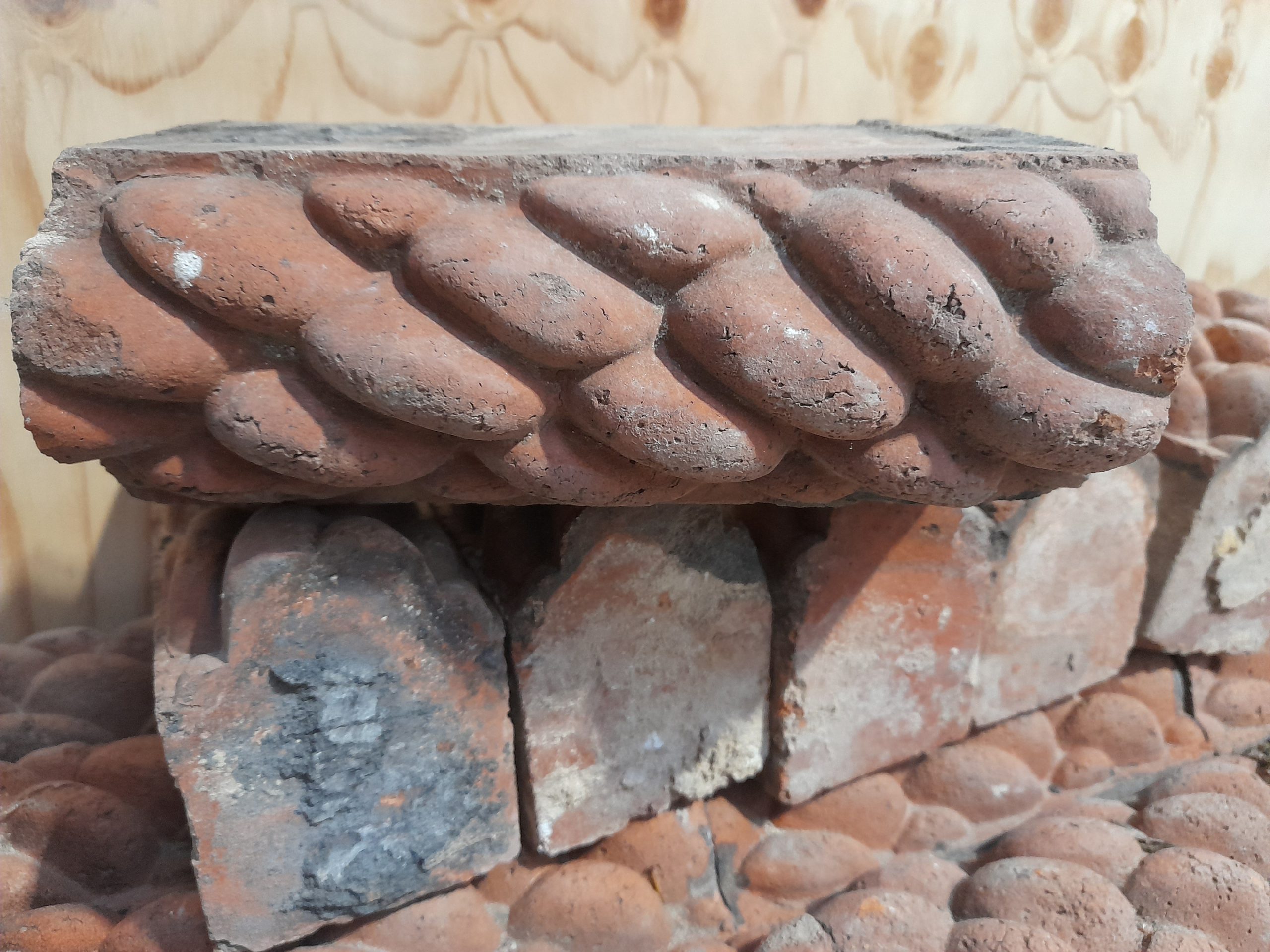 A Reclaimed Batch of 55 Decorative Rope Design Red Brick Corbels ...