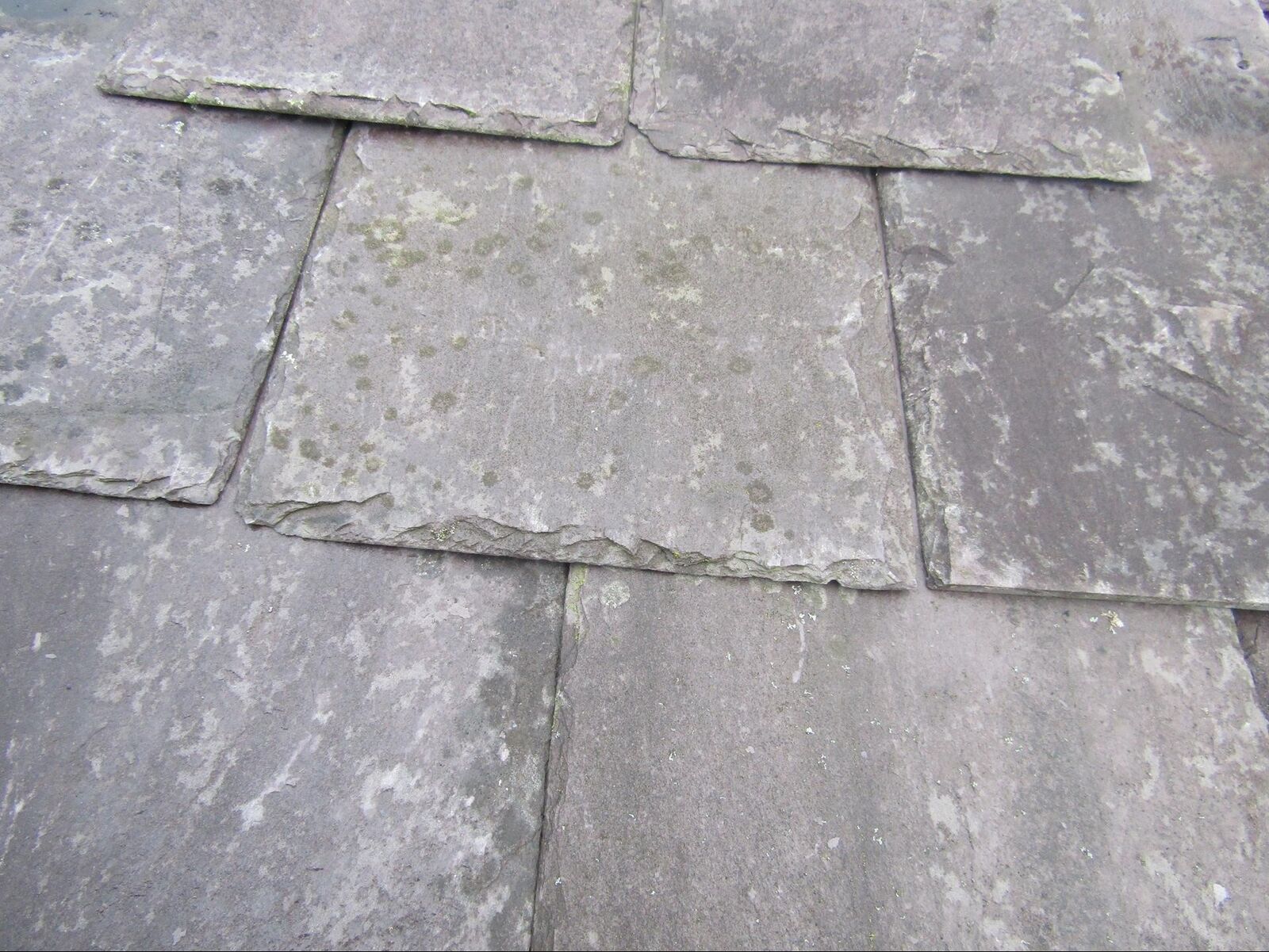 Reclaimed 20 x 9 Welsh Roofing Slate (per 100) - Roofing and Salvage Depot