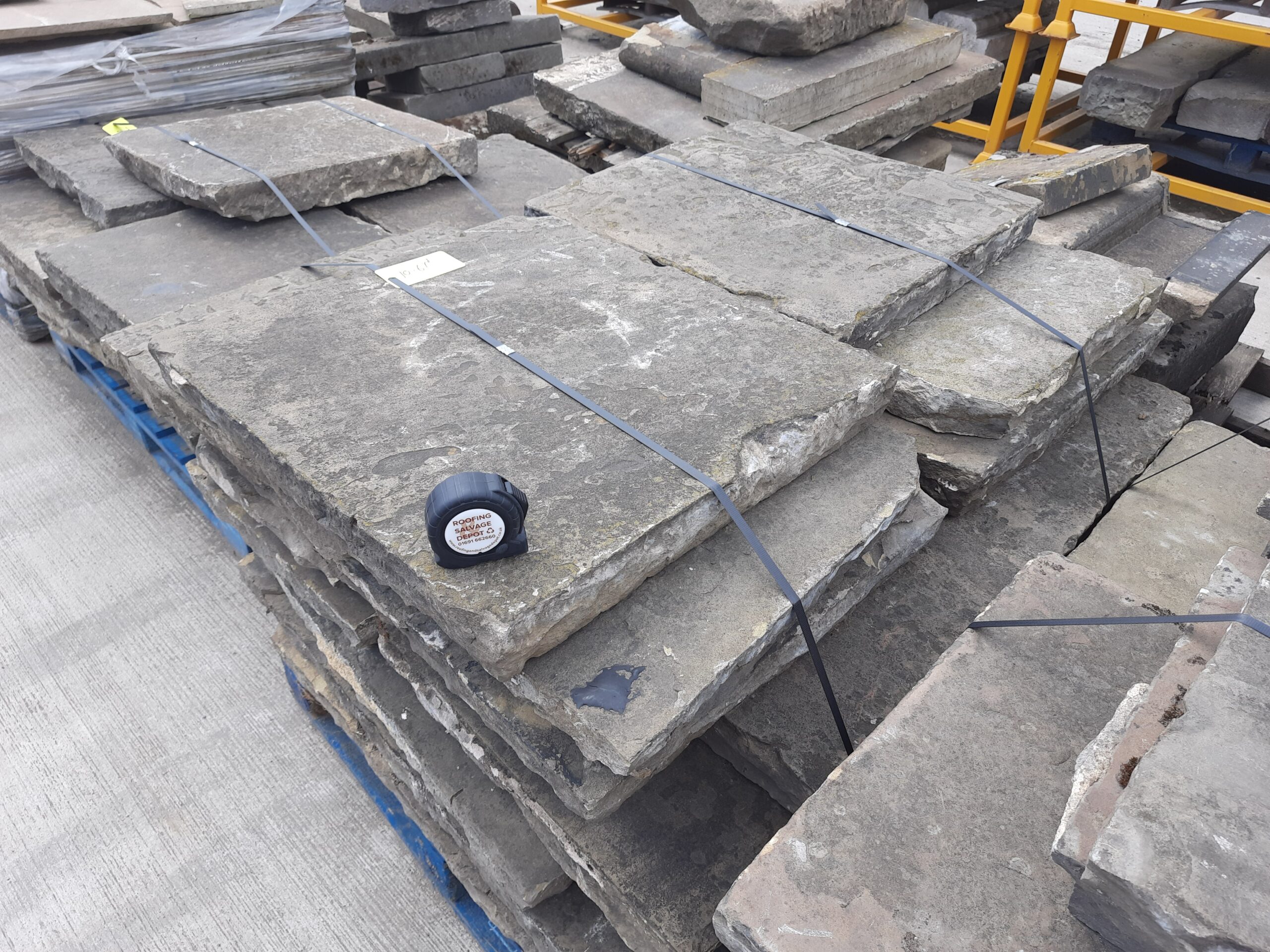 Reclaimed York Stone Smooth Flags Slabs 3 to 4" Thick Per Yd2 - Roofing ...