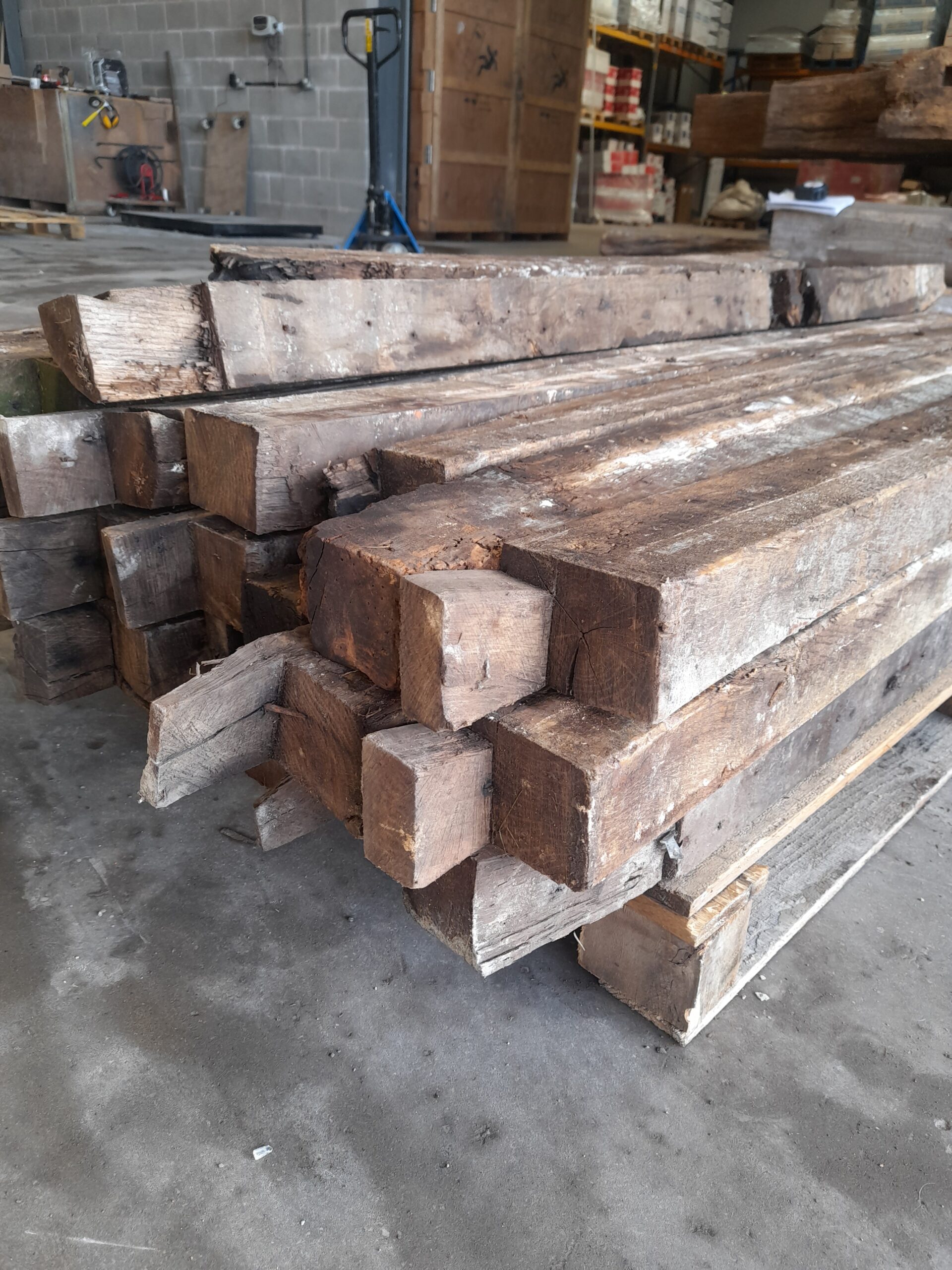 Batch of 22 Reclaimed Oak Timber Joists Beams Rafters - 5ft - 5ft 6 ...
