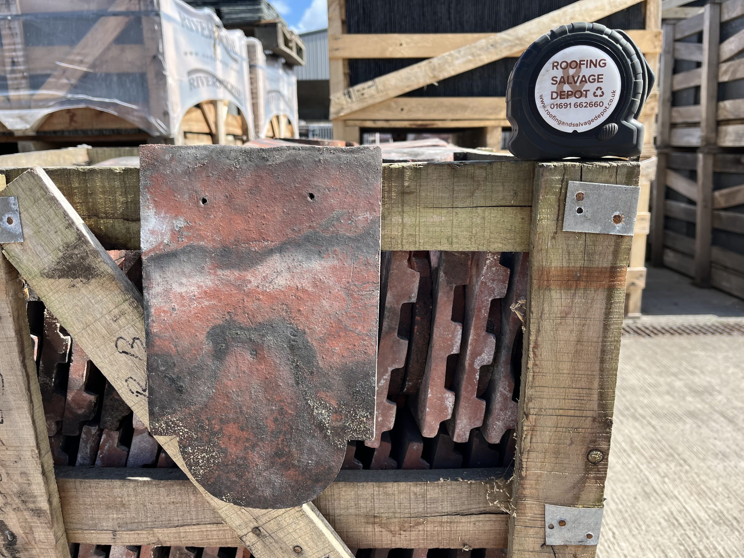 Batch of 250 Reclaimed Dennis Ruabon Red Club Roofing Tiles - Roofing ...