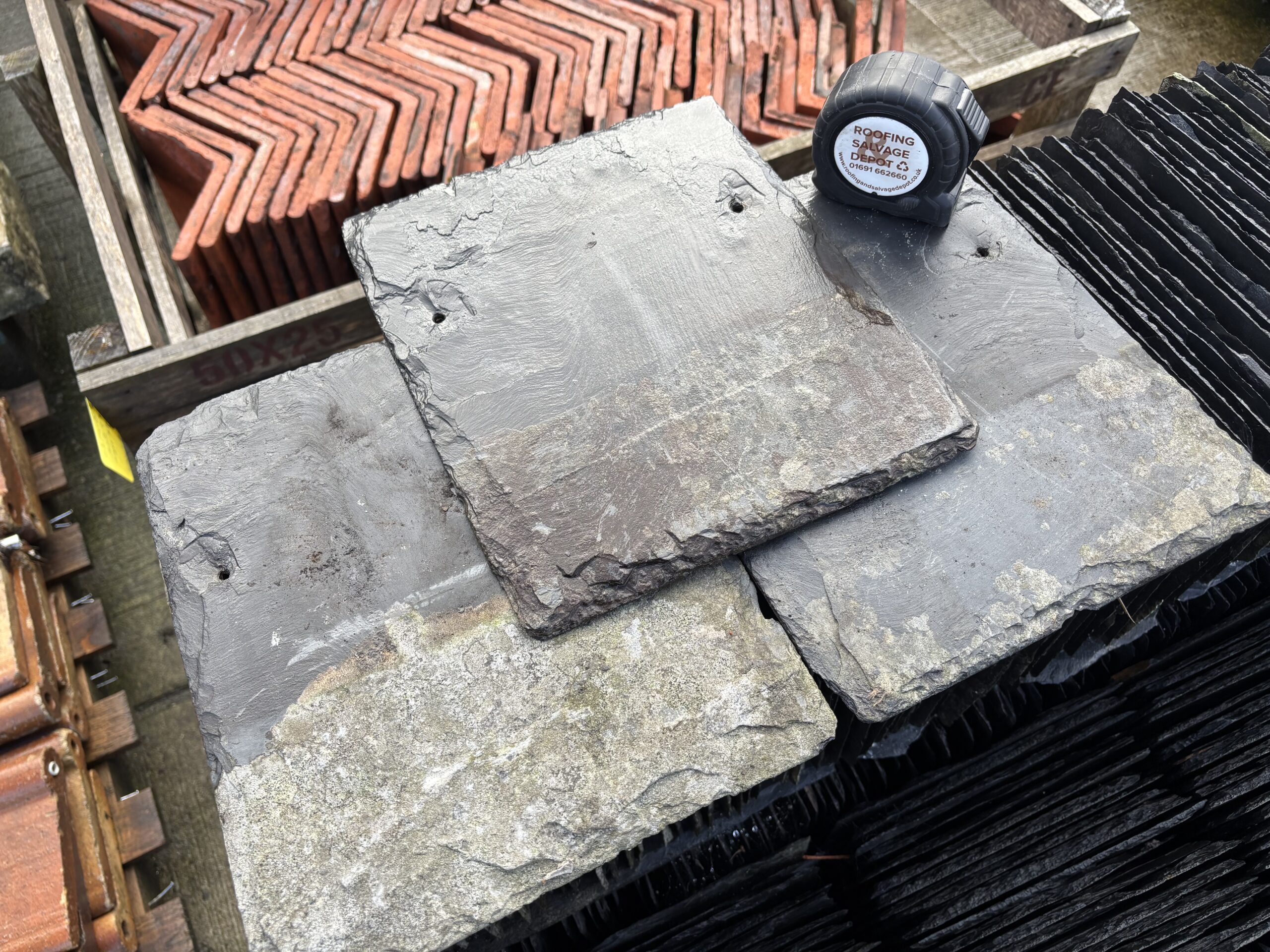 Batch Of 570 Reclaimed Welsh Blue Grey 12" x 10" Slates - Roofing and ...