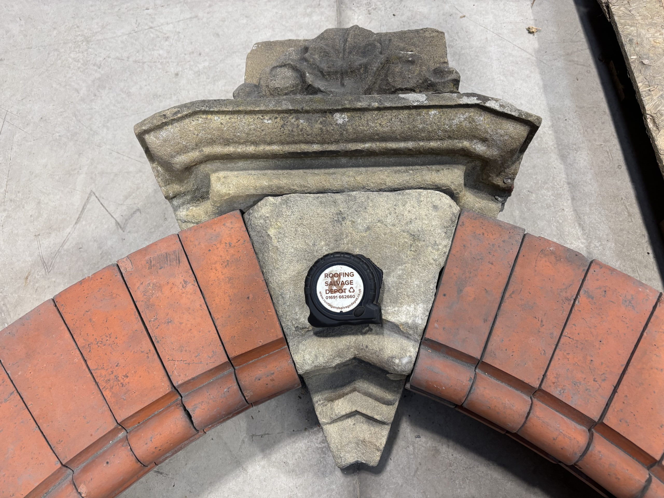 Reclaimed Decorative Victorian York Stone Keystones - Roofing and ...